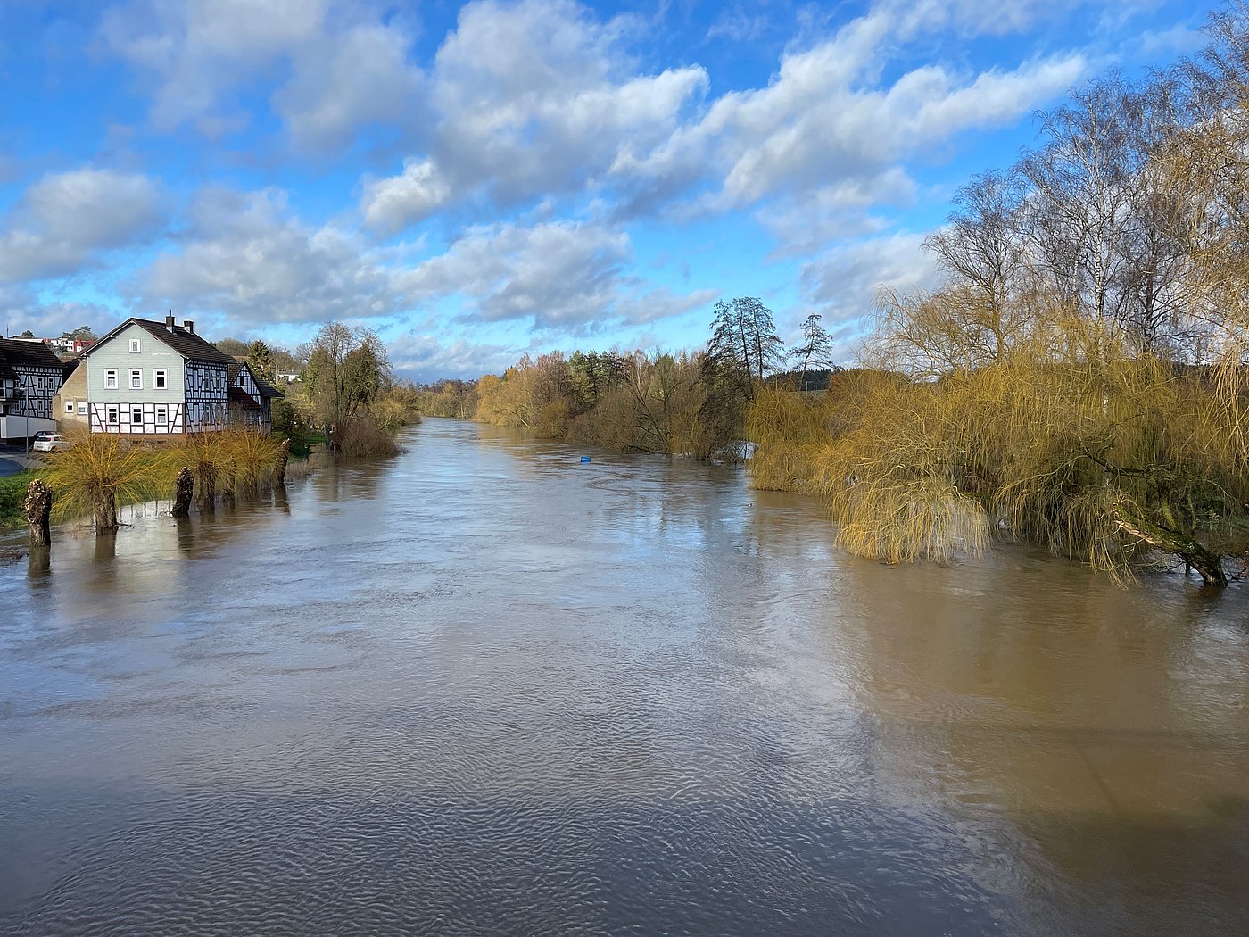 Im Blickpunkt: Hochwasser in Hessen
